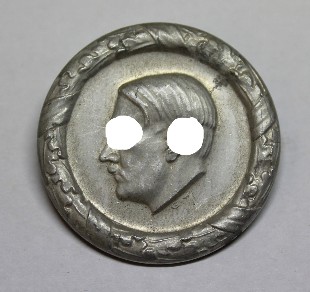 Badge Adolf Hitler – Rheinland Militaria